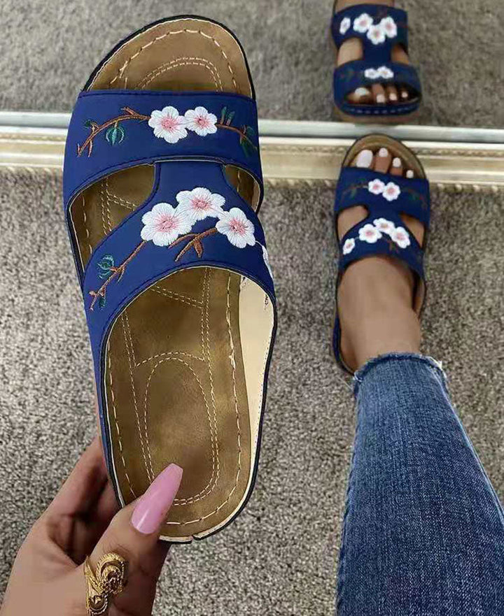 Sandals – precious shoes