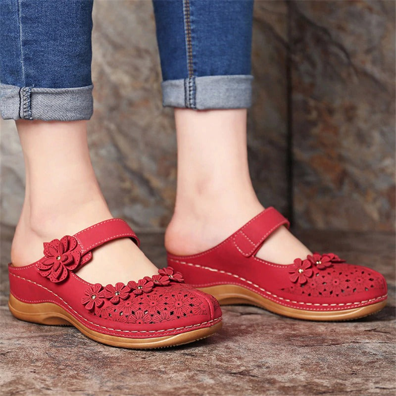 Floral sandals for women – precious shoes